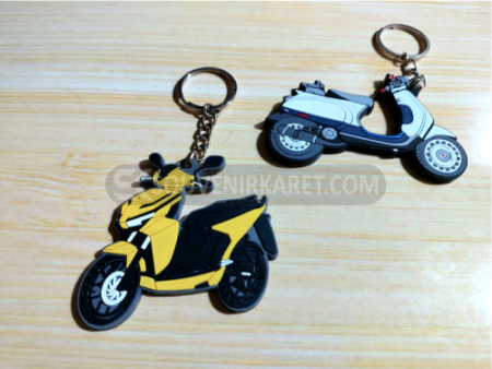 Jual Gantungan Kunci Motor Keren Kualitas Premium | Souvenir Karet Unik